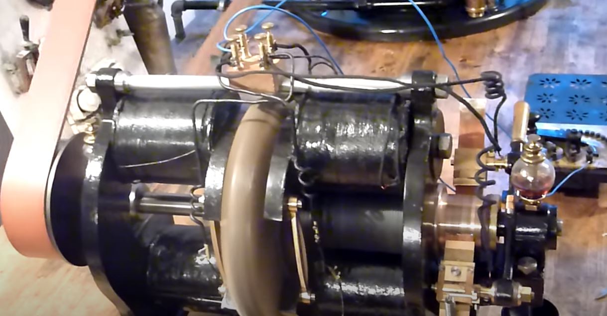 1889 3HP Benz - Gas Engine Magazine